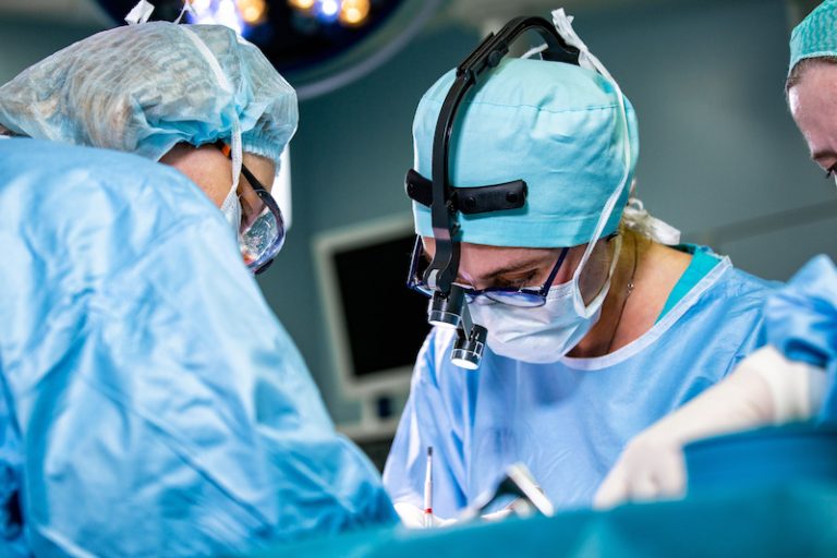 Beware of Plastic Surgery Imitators